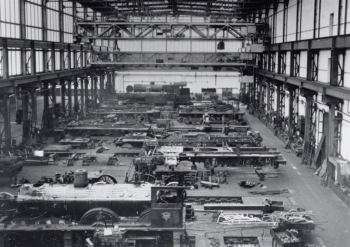 Mecanoo completes interior design for LocHal, a world-class library for ...