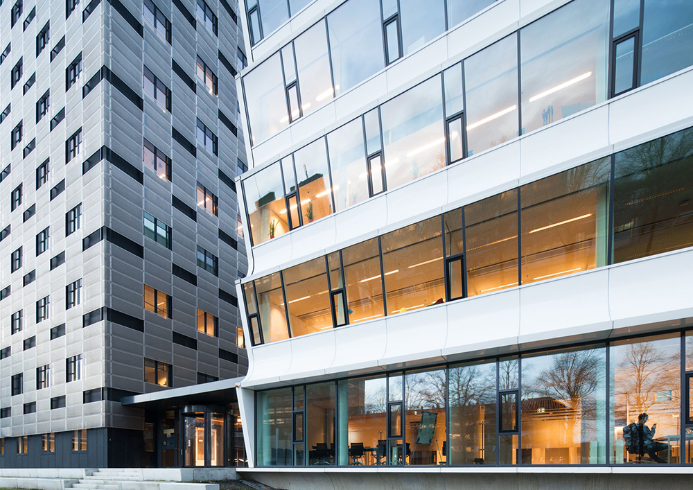 Life Sciences Incubator at Utrecht Science Park officially opened > Mecanoo