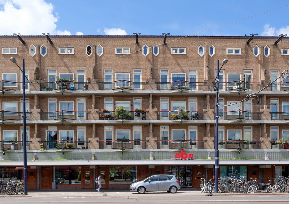 Mecanoo completes modernization of OBA Mercatorplein Library > Mecanoo